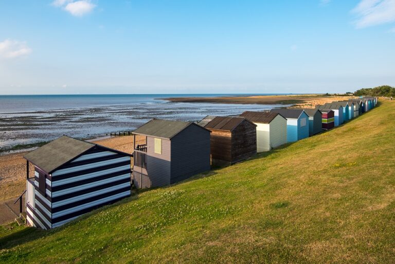 Lovely Photos of the Seaside Town of Whitstable, England (+Virtual Walk ...
